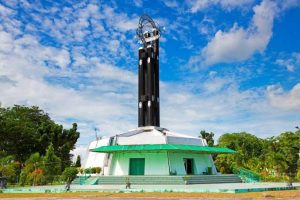Berkunjung Ke Museum - Pontianak City Tour - Amazing Borneo Indonesia